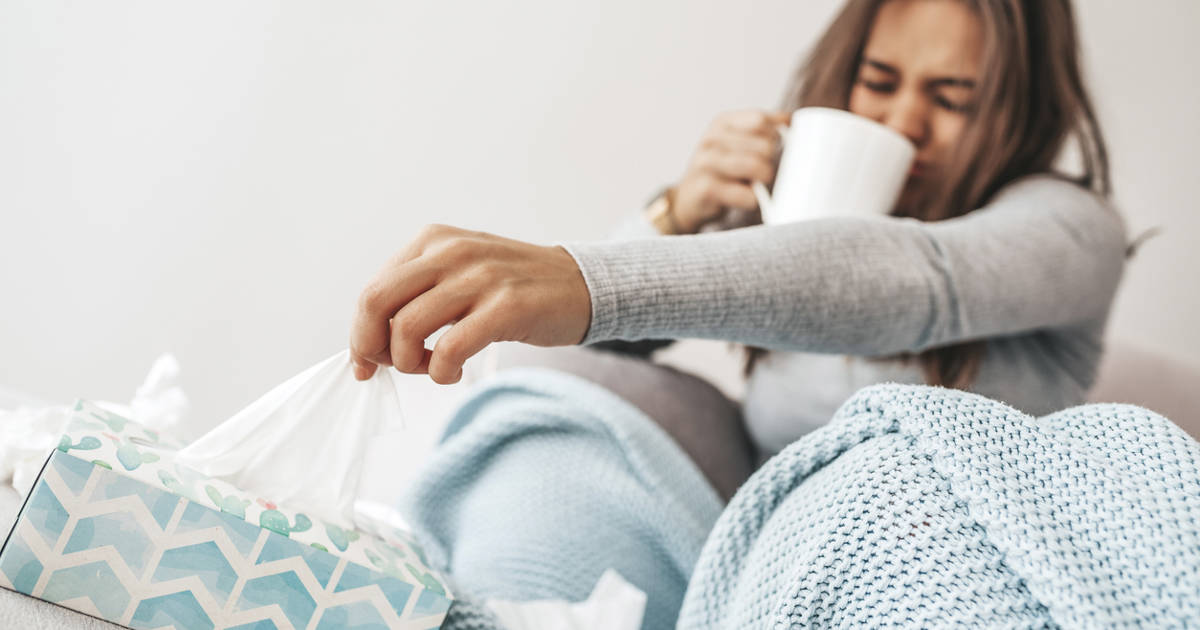 Mocos amarillos, verdes o blancos: esto significa cada color de moco en ...