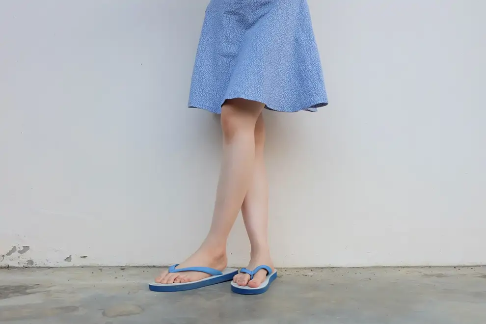 ¿Conduces con chanclas? Estas son las recomendaciones para ir al ...