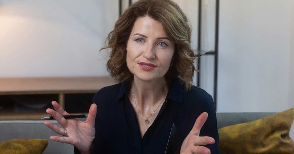 Jo Perkins, psicóloga: "Tu cerebro no cree lo que es cierto, cree lo que le es familiar y si te ...