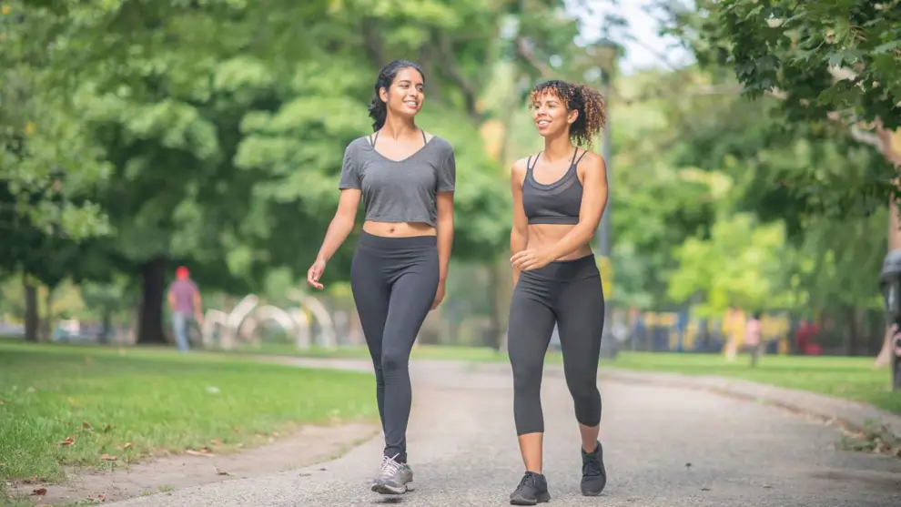 La "caminata japonesa", el método más recomendado para andar y quemar ...