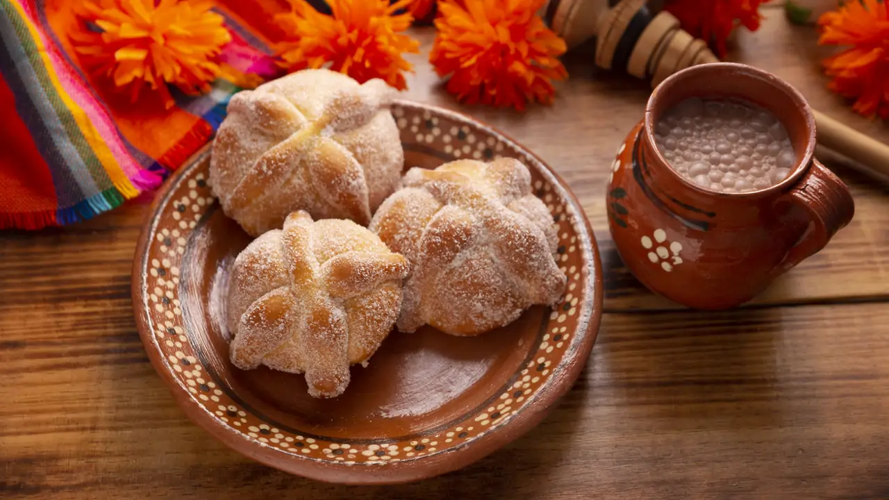 La receta saludable del pan de muerto mexicano: una idea original con menos calorías y más fibra