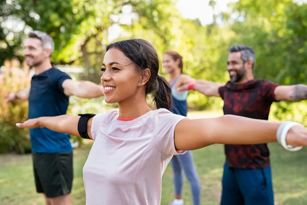 10 ejercicios para endurecer los brazos: ideales para mujeres que ...