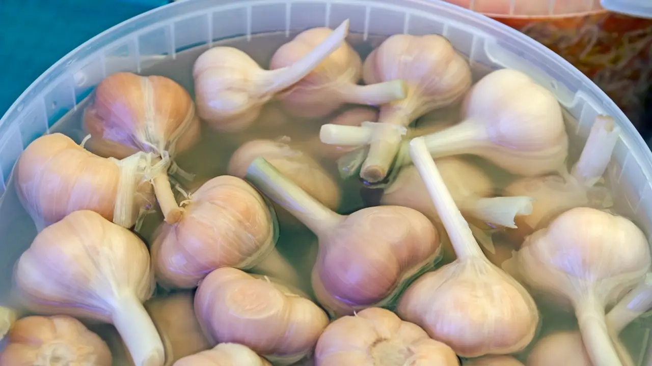 Cómo conservar los ajos para que duren más y no pierdan sus propiedades ...