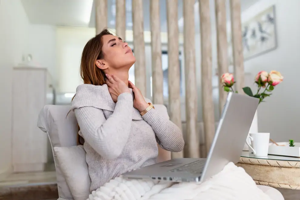 Dolor de cervicales : tipos, causas, qué evitar y cómo aliviarlo